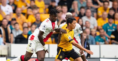 스코어예측 11월10일일 0000 Pl 울버햄튼 Vs 사우샘프턴 경기분석