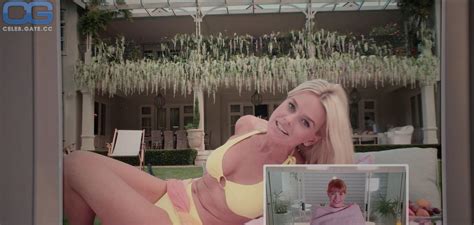 Alice Eve Nackt Nacktbilder Playboy Nacktfotos Fakes Oben Ohne