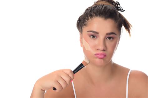How To Stop Foundation From Caking Beauty World News