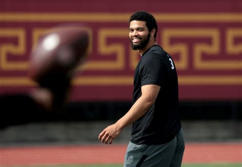 Chicago Bears Officially Select Caleb Williams With No 1 Overall Pick