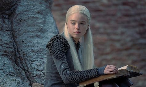 Dcu James Gunn Finds His Supergirl With House Of Dragons Milly Alcock