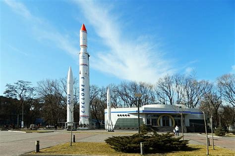 Фото г Днепр музей космоса в городе Днепропетровск