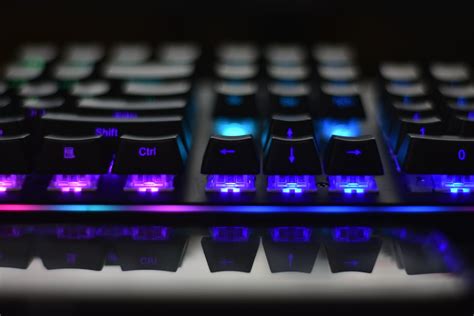 Razer Keyboard Deals For All The Gamers Out There