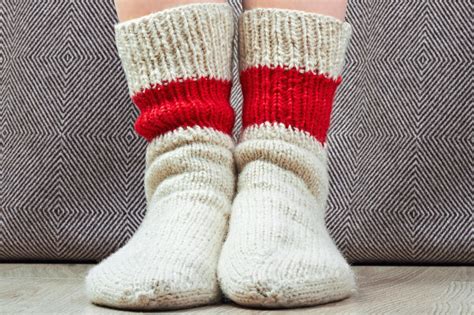Cold Feet Heres How To Keep Em Warm In Cold Weather Footfiles