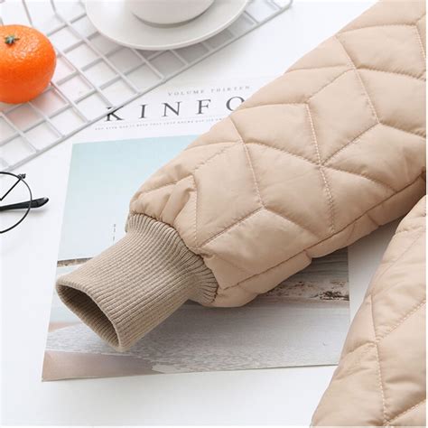 Badu Bg 2021 Висококачествено дамско палто Пролет Есен Модна ежедневна тънка парка Европейски