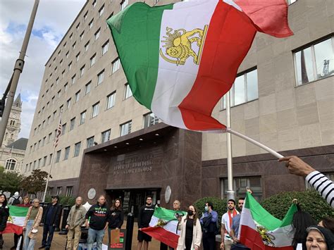 Protests In Iran Hit Home For Nashvilles Iranian And Kurdish