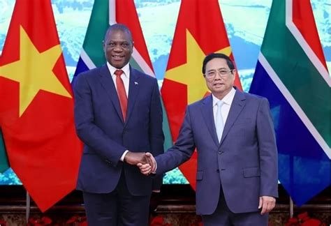 Le Pm Vietnamien Pham Minh Chinh Rencontre Le Vice Président Africain