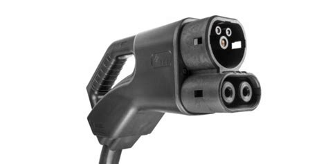 High Amperage Ev Connectors With 500 Amps Charging Capability