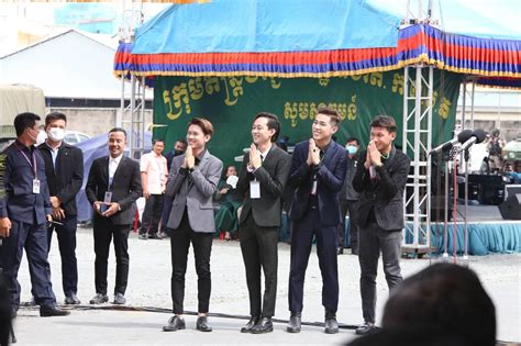 សម្តេចតេជោ ហ៊ុន សែន អំពាវនាវឱ្យពលរដ្ឋចេញពីចម្ការ លោក ខឹម វាសនា ត្រឡប់ទៅផ្ទះវិញ