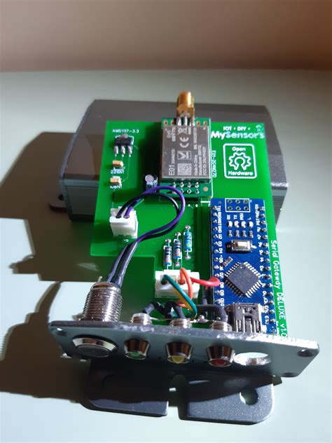Réalisation Serial Gateway Deluxe Mysensors Protocole Domotique