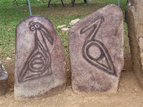 Ancient Taino Symbols Petroglyphs Taino Symbols Taino Indi Themeroute