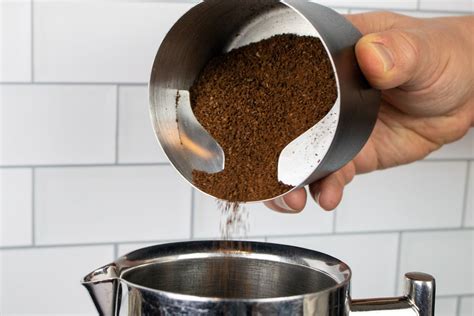 How To Use A French Press According To A Barista