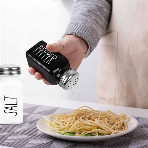 Badu Bg Комплект бутилки за подправки от сол и черен пипер от 2 части Стъклена бутилка за сол