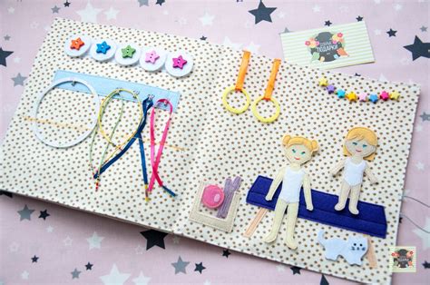 Добрые подарки Кукольный домик для 8 летней девочки — Развивающая книжка из ткани и фетра