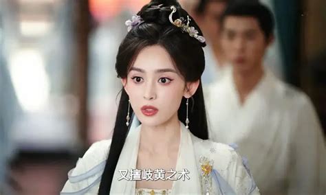 《赴山海》六大美女出场：娜扎惊艳，李凯馨甜美，丁笑滢差点没认出来