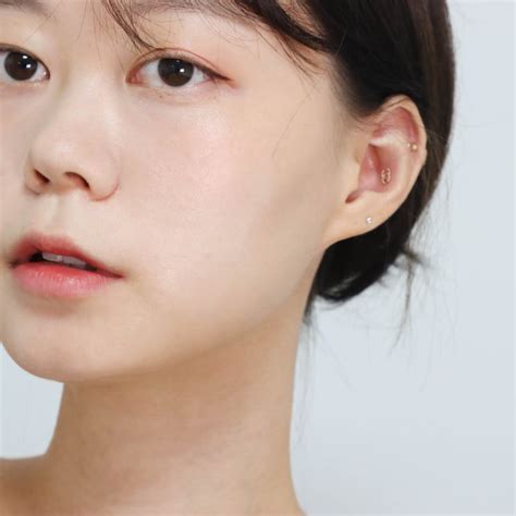 조명 파데 추천 여배우 광채 만드는 아워글래스 앰비언트 소프트 글로우 파운데이션and브러쉬 네이버 블로그