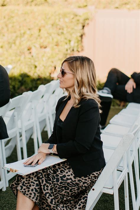 Wedding Planner Outfit 60 Photos