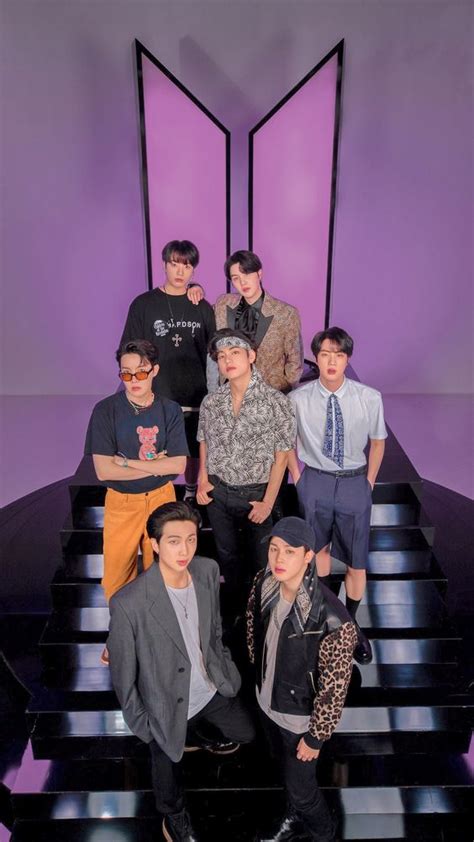 All Members Of Bts Own Over 10 Billion Won Of Hybe Share Each Who Is