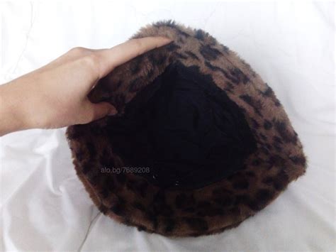 Плюшена шапка идиотка с леопардов принт Аксесоари Монтана Плюшена шапка тип ”идиотка”