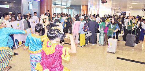 မြန်မာ တရုတ် ခရီးသွားမြှင့်တင်ရေး ရင်းနှီးကျွမ်းဝင်မှုဆိုင်ရာ ခရီးစဉ်တွင် လိုက်ပါလာကြသည့် ကိုယ