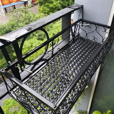 ไอเดียจัดสวนริมระเบียง🌵🌱 แกลเลอรีที่โพสต์โดย Vitamilk Lemon8