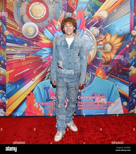 Beverly Hills California Usa 17th April 2024 Influencer Lev