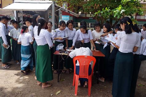 ထားဝယ်မြို့တွင် ရွေ့လျားစာကြည့်တိုက် မော်တော်ယာဉ်ဖြင့် စာအုပ်စာစောင်များငှားရမ်းပေး