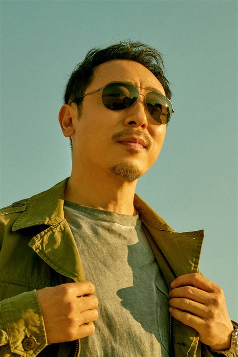 宁理曝最新写真 休闲随性展成熟魅力 眼界，放眼世界