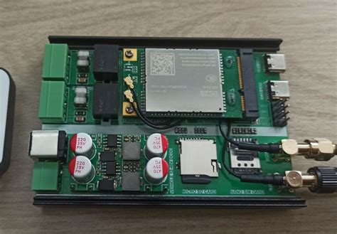 基于stm32移远ec20的can网络车载终端 立创开源硬件平台