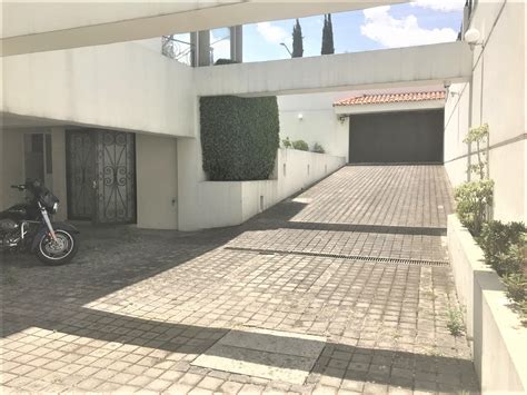 Bella Residencia En Calle Cerrada En Jardines Del Pedregal Álvaro