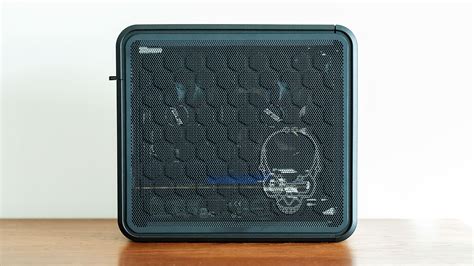 Intel Nuc Extreme Kit Ghost Canyon Review Pcmag