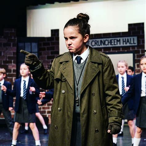 Miss Trunchbull Costume And Character Guide Matilda The Musical Stage