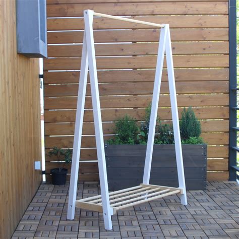 Ecowood • ხის ტანსაცმლის საკიდი 1 ცალი