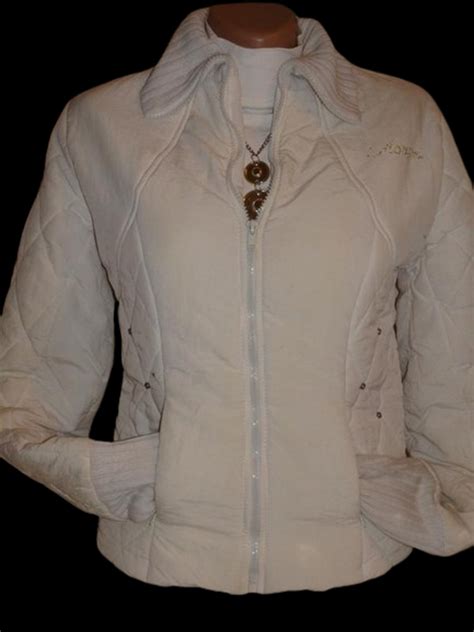 ♥курточка демісезонна♥ — ціна 50 грн у каталозі Куртки Купити жіночі речі за доступною ціною на