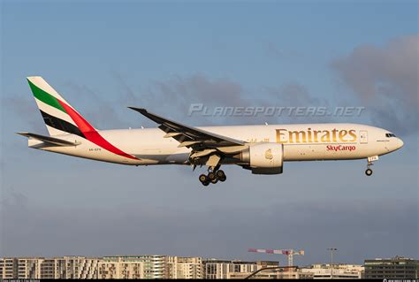 A6 Efk Emirates Boeing 777 F1h Photo By Finn Mcguire Id 1537966