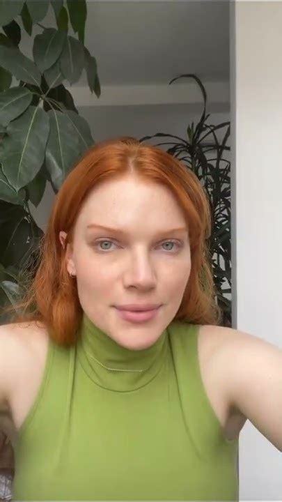 Bouncing Boobs Shirt Redhead Youtube