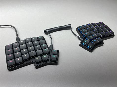 Iris Ce Low Profile Split Ergonomic Keyboard Pre Built Keebio