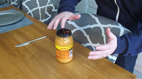 How To Open A Jar Lid In One Second