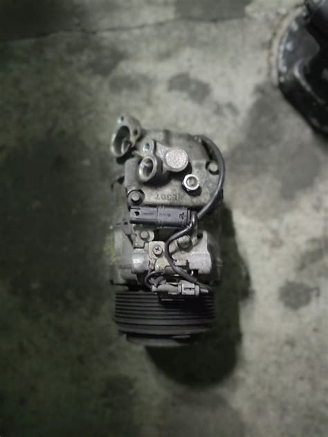 Компресор за климатик за Bmw F07 F10 F11 F06 F12 F13 F01 F02 F03 E7 гр