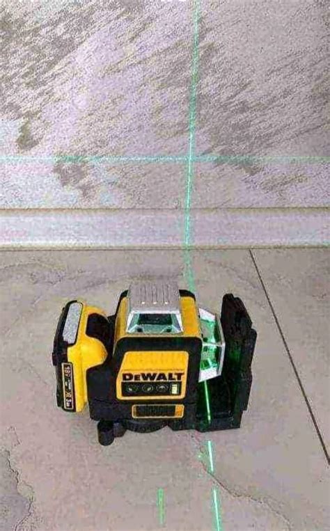 Лазерен невилир ДЕВАЛТ гр София Овча купел 1 • Olx Bg