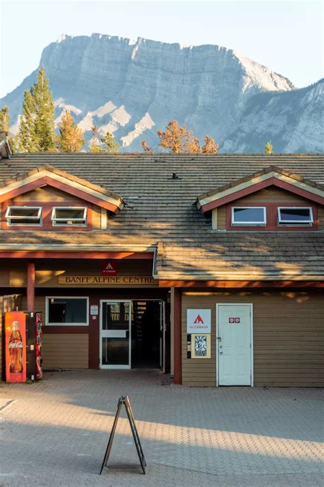 The 5 Best Hostels In Banff Canada 2025 Red White Adventures