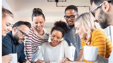 Design Thinking Vs Collective Intelligence Which Problem Solving Approach Wins