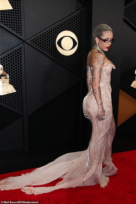 Doja Cat Suffers A Nip Slip In Very Racy Sheer Corset Dress And Shows