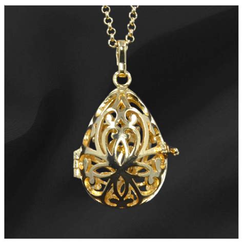 Gold Egg Shaped Gem Pendant Set Wellness Life Zone