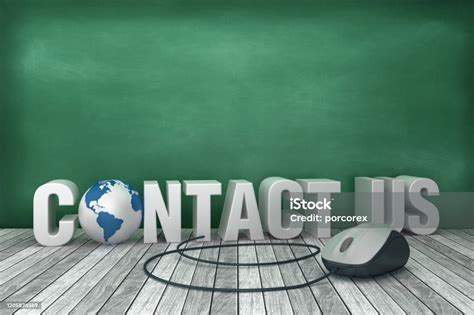 3d 워드 는 칠판 배경에 글로브 월드와 컴퓨터 마우스와 우리에 게 문의 3d 렌더링 3차원 형태에 대한 스톡 사진 및 기타 이미지 3차원 형태 글로벌 커뮤니케이션