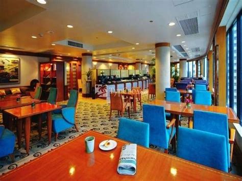 New World Hotel Makati City Manila 4 Нью Волд Отель Макати Сити