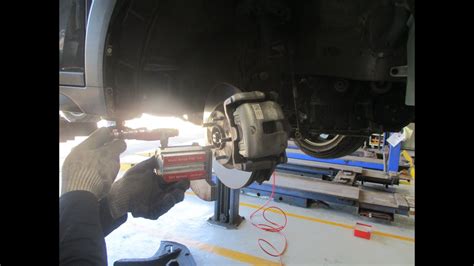 스카이모터스 투싼 Tl 프런트 브레이크 패드 교환 에어식 멀티 브레이크 패드 공구 Multi Break Pad Tool 자동차공구 특수공구 Youtube