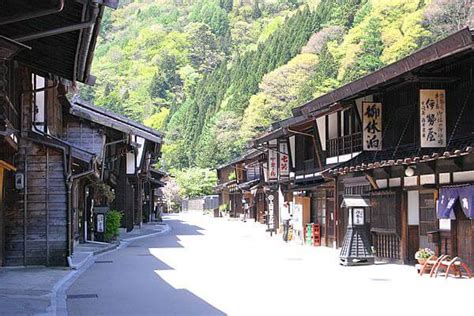奈良井千軒と謳われかつては木曽路一の賑わいを見せた宿場街 トラベル長野