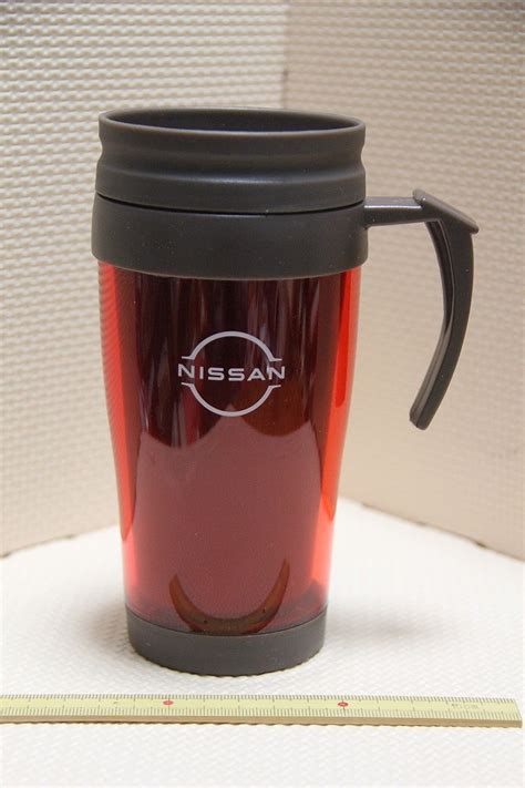 【やや傷や汚れあり】プラ製 日産 ロゴ 持ち手付 タンブラー 検索 Nissan マーク 自動車 保温保冷 コップ グッズ マグカップ コップ