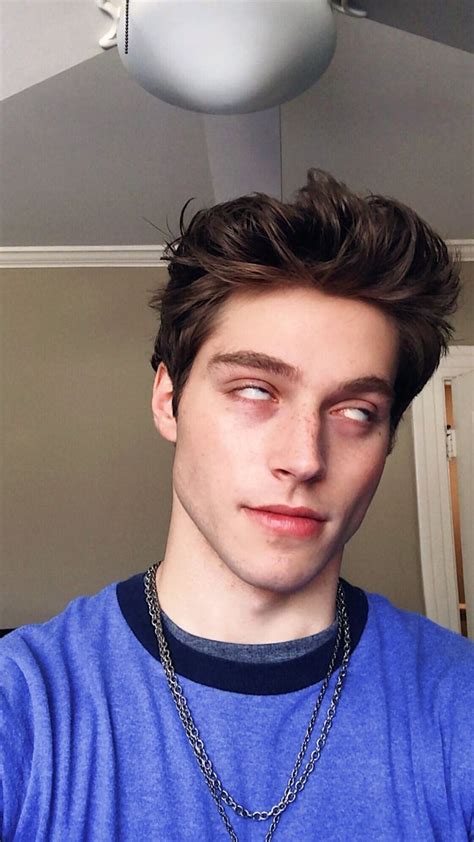 Froy Gutierres 俳優 表情 イケメン